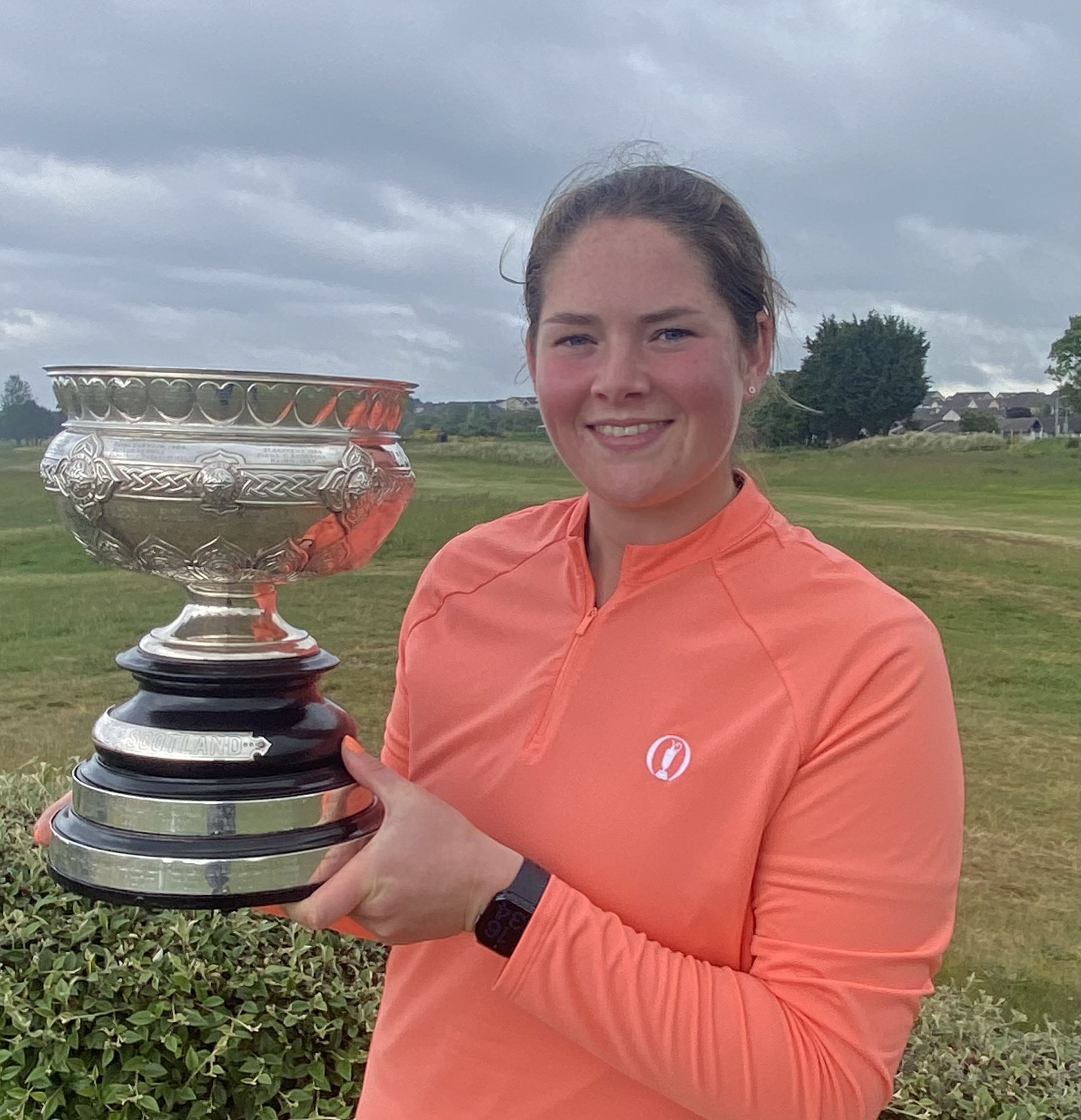 McCLYMONT CROWNED SCOTTISH WOMEN’S AMATEUR CHAMPION – Latest Golf Offers UK
